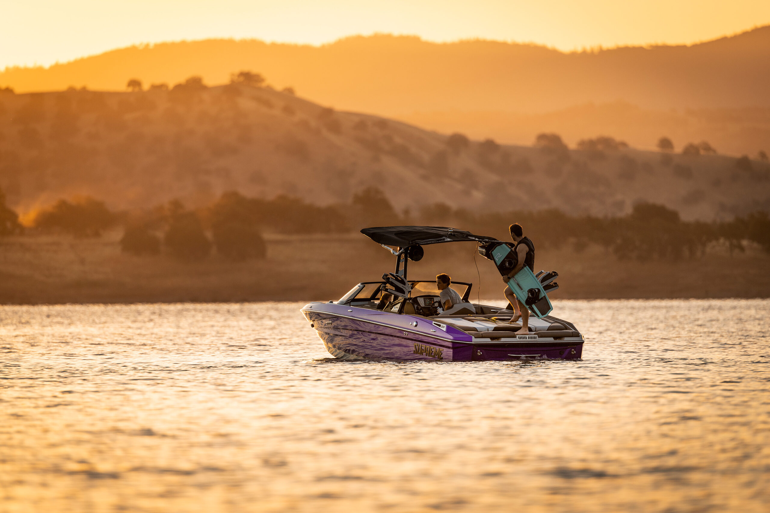 New Supreme Inventory in Arizona - Island Lake Marine