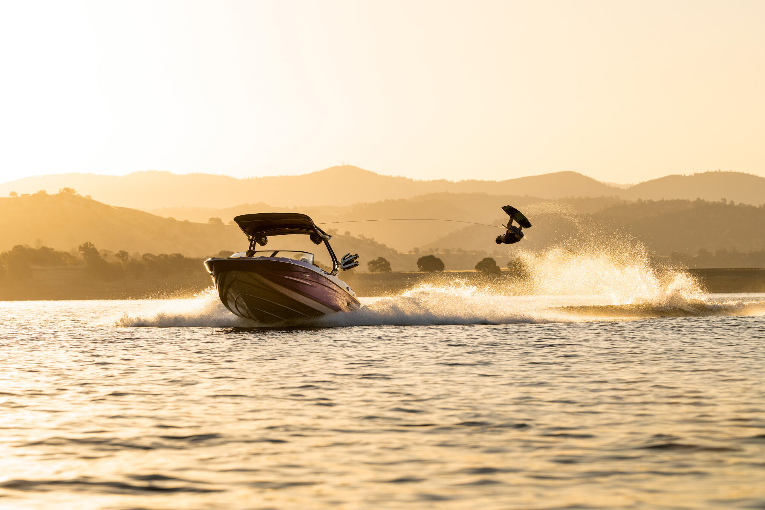 Wakeboard Boat Service & Repair in Norfolk, NE - Island Lake Marine