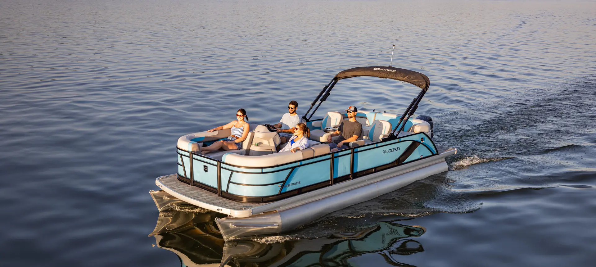 Godfrey Xperience in Desert Hills, AZ - Island Lake Marine